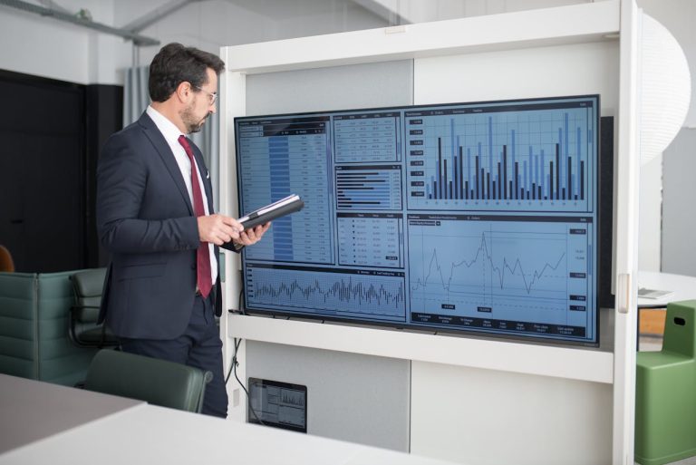 Better Lobby for Branch Managers: Simplify Operations, Boost Member ...